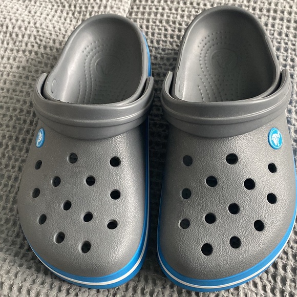 CROCS | Shoes | Nwot Crocs Unisex Women Size 7 Mens Size 5 | Poshmark